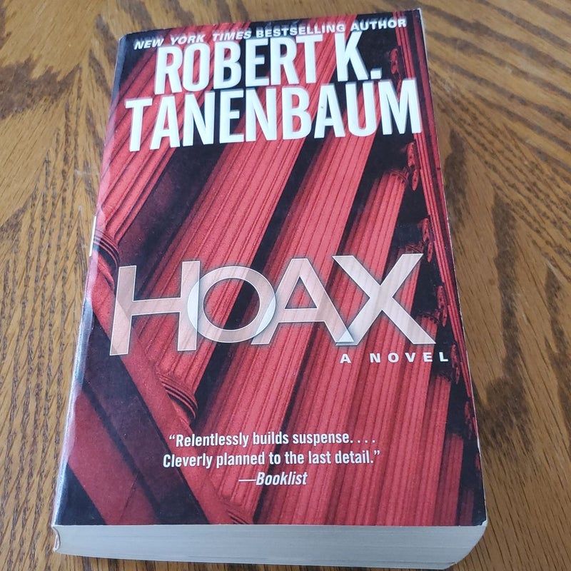 Hoax by Robert K. Tanenbaum, Paperback | Pangobooks