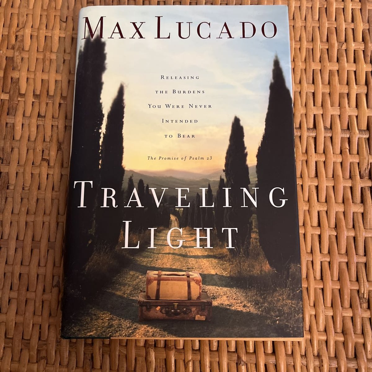 Traveling Light by Max Lucado, Hardcover | Pangobooks