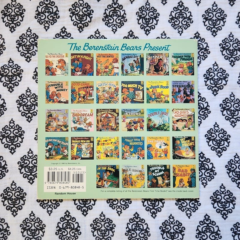 The Berenstain Bears' Trouble with Pets