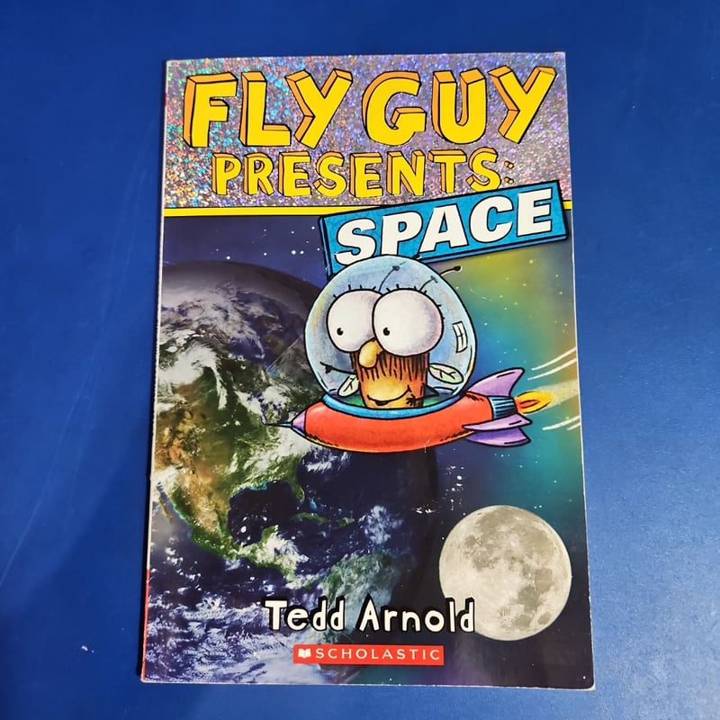 Fly Guy Presents: Space by Tedd Arnold