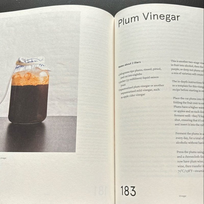 The Noma Guide to Fermentation by René Redzepi, David Zilber