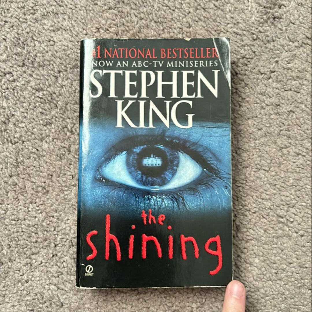 The Shining by Stephen King, Paperback | Pangobooks