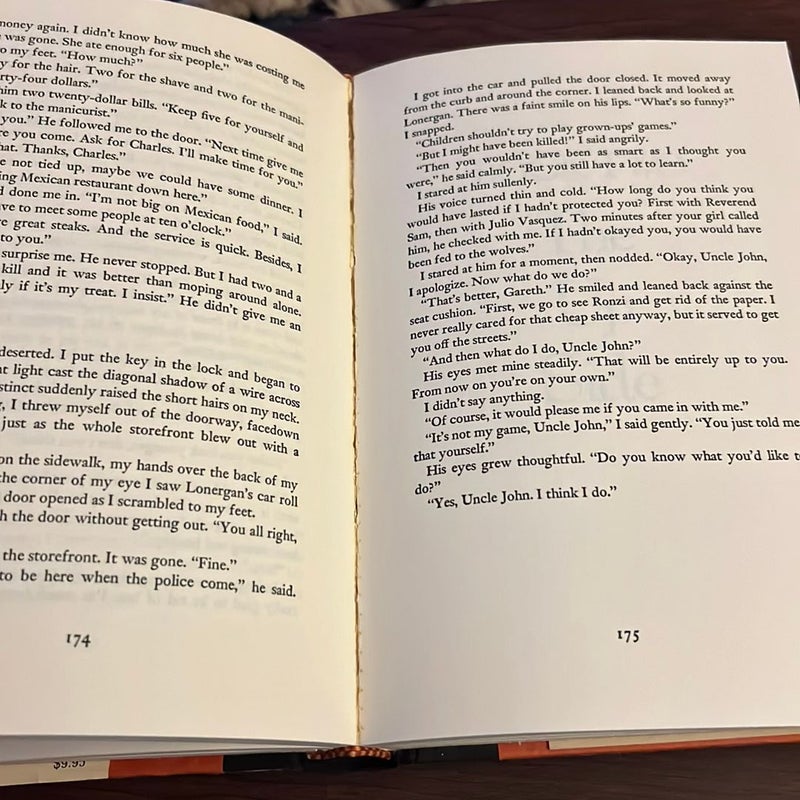 Dreams Die First by Harold Robbins