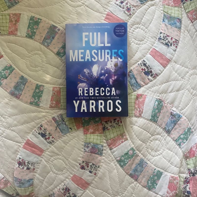 Full Measures by Rebecca Yarros, Paperback | Pangobooks