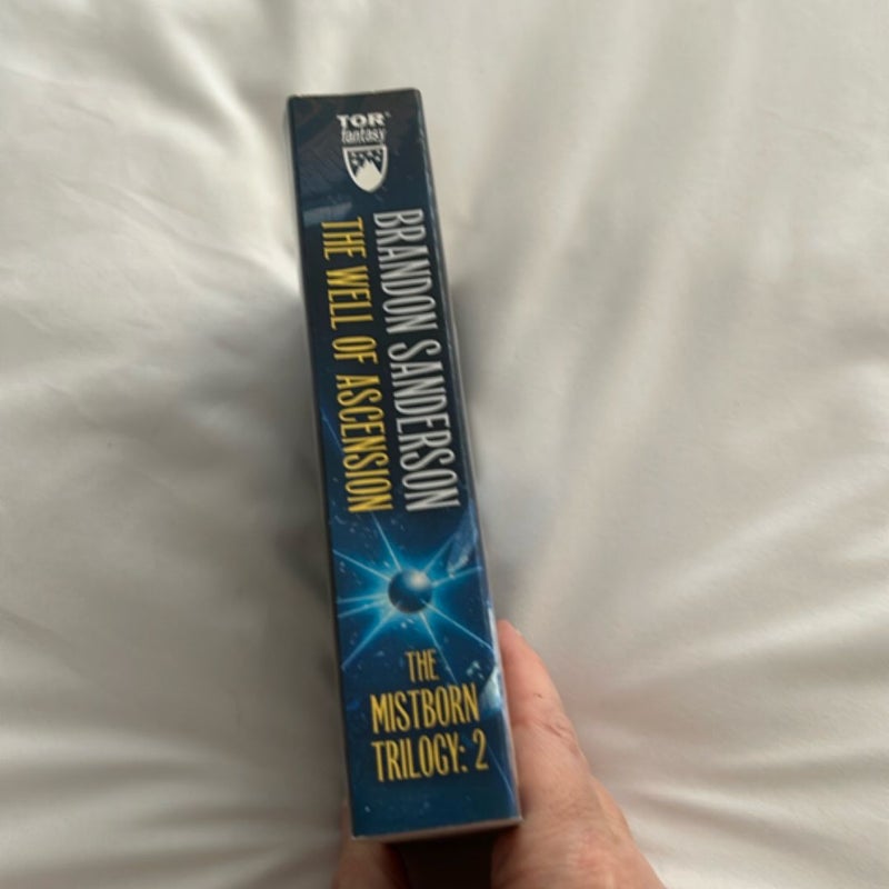 The Well of Ascension by Brandon Sanderson