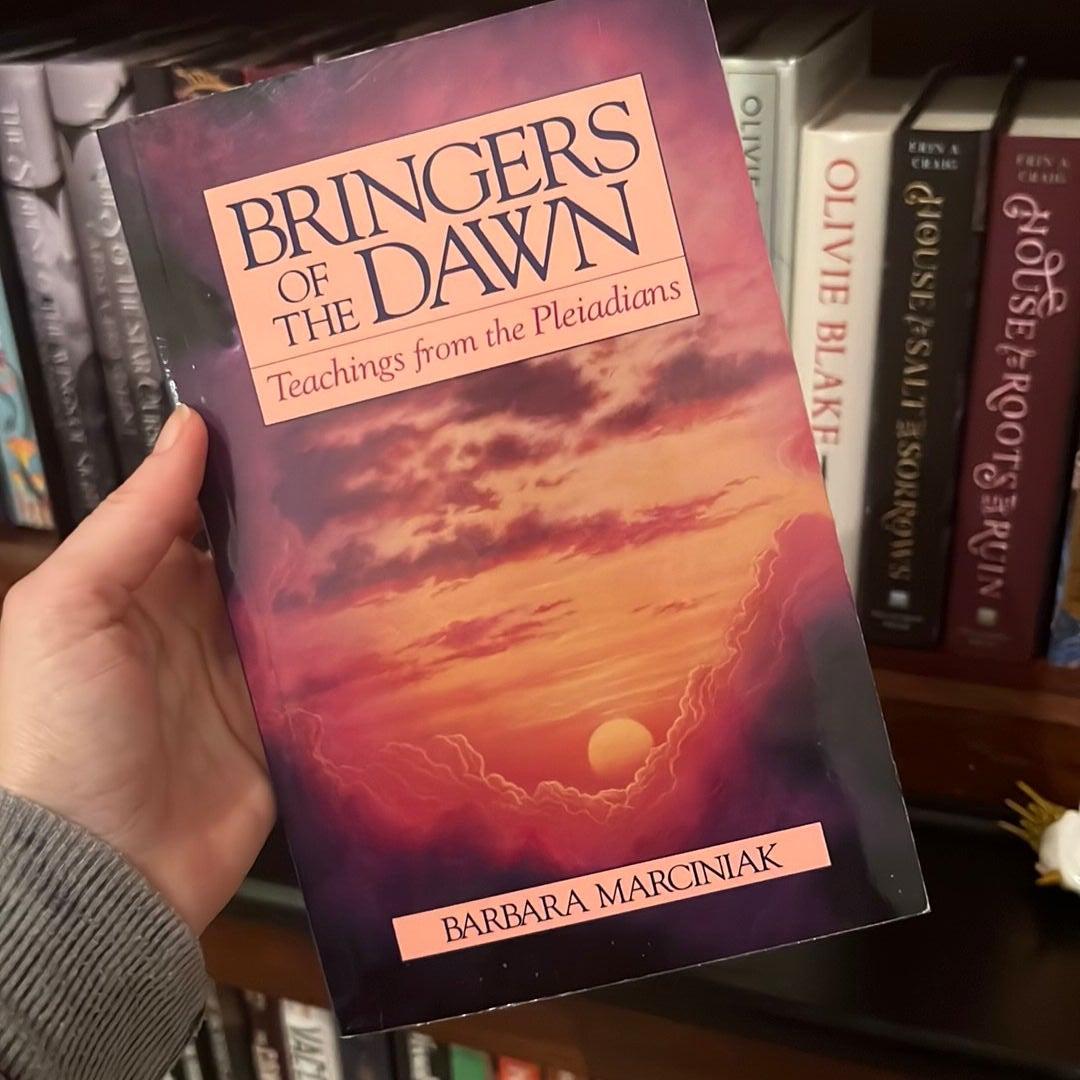 Bringers of the Dawn by Barbara Marciniak, Paperback | Pangobooks