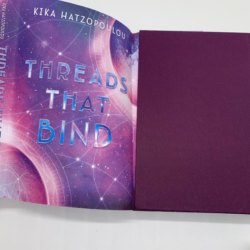 Fairyloot Exclusive Threads That Bind Signed Sprayed Edge by Kika ...