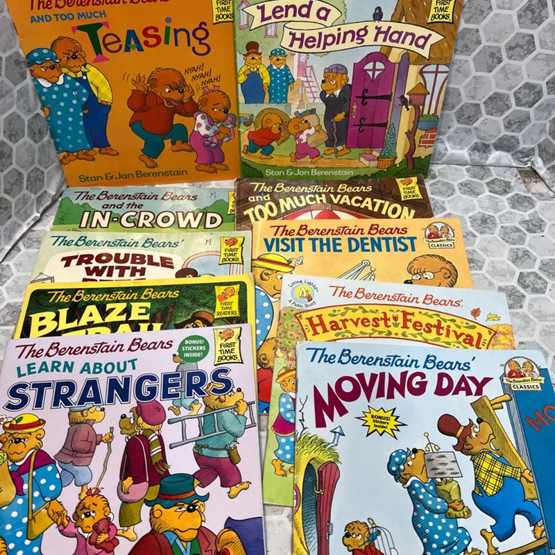 The berenstain bears lot of 10 books by Stan & Jan Berenstain ...