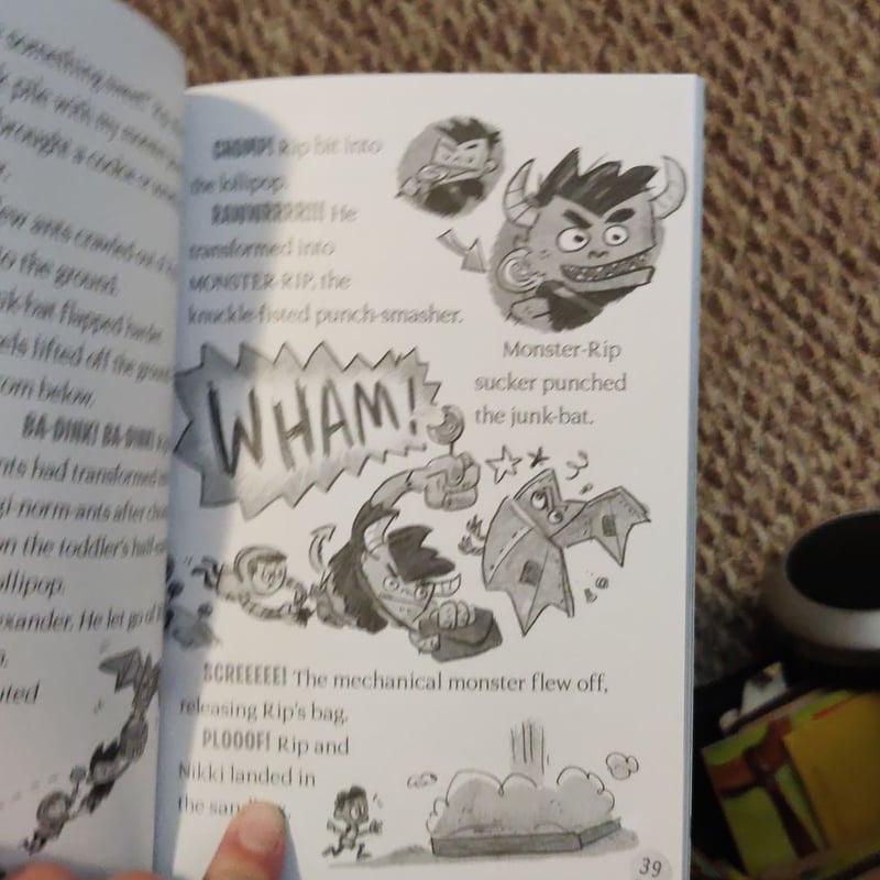 Boa Constructor by Troy Cummings, Paperback | Pangobooks