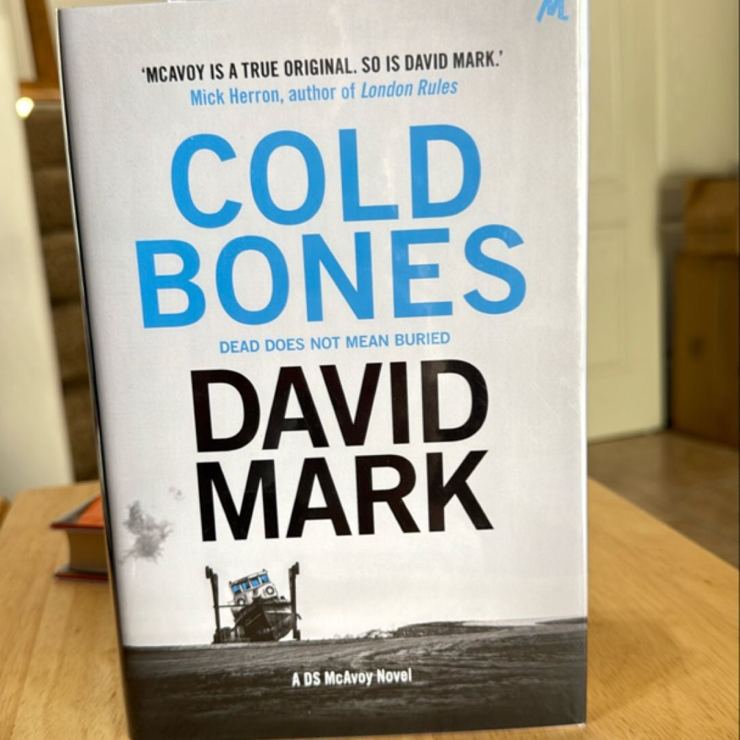 Cold Bones SIGNED by David Mark, Hardcover | Pangobooks