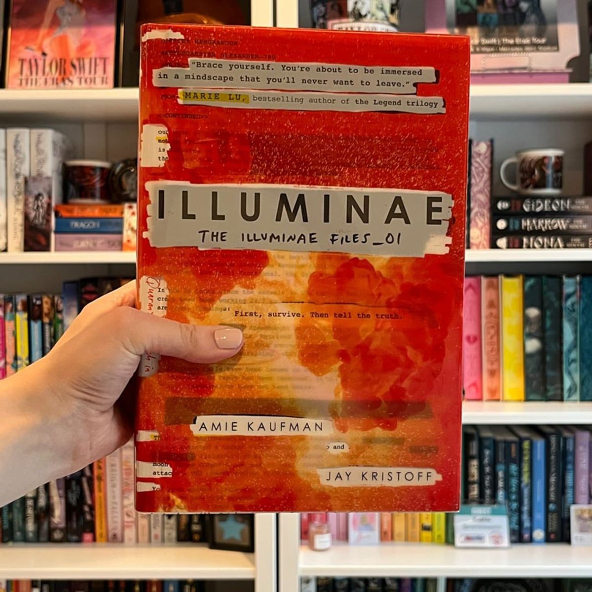 Illuminae by Amie Kaufman; Jay Kristoff, Hardcover | Pangobooks