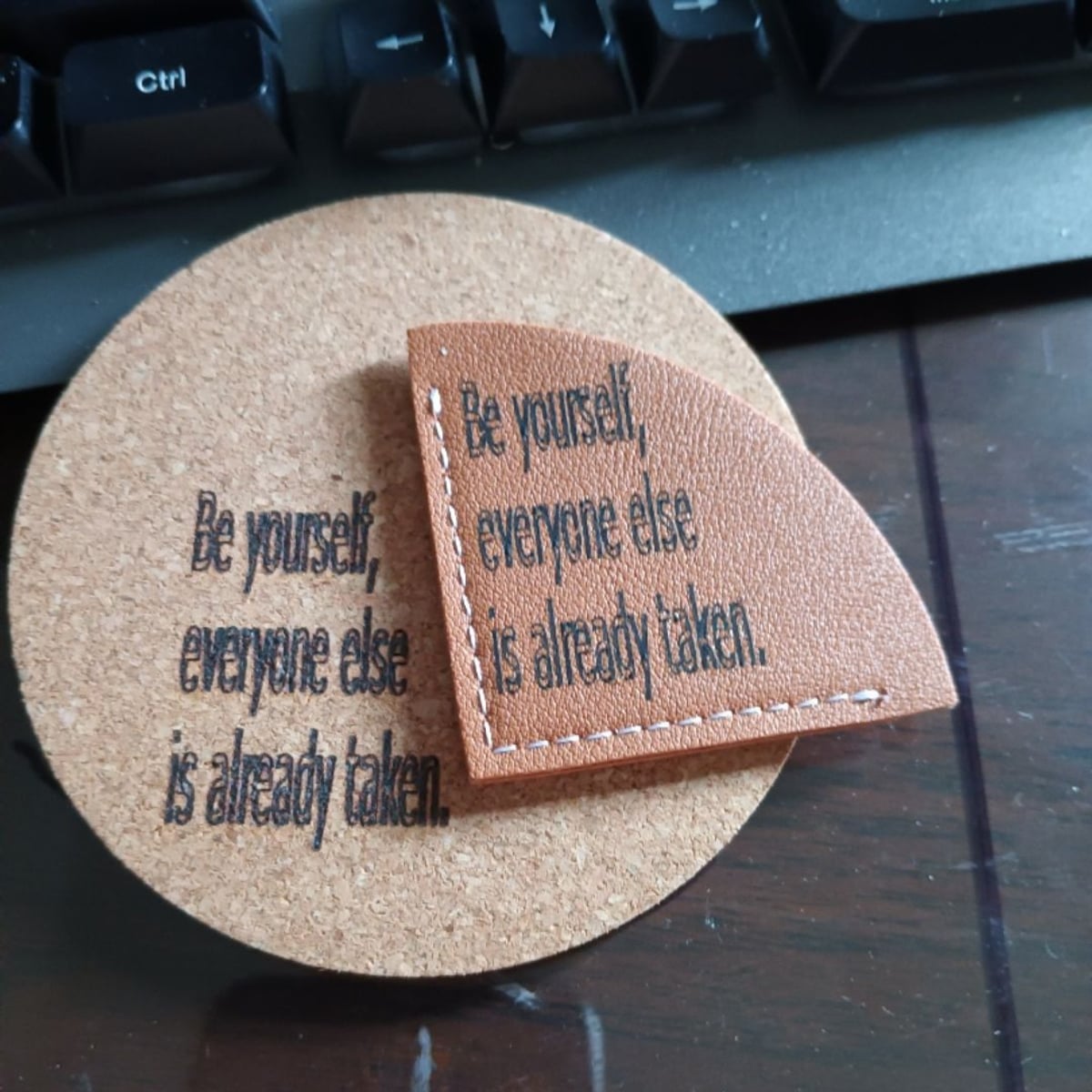 Bookmark and coaster set by , Paperback | Pangobooks