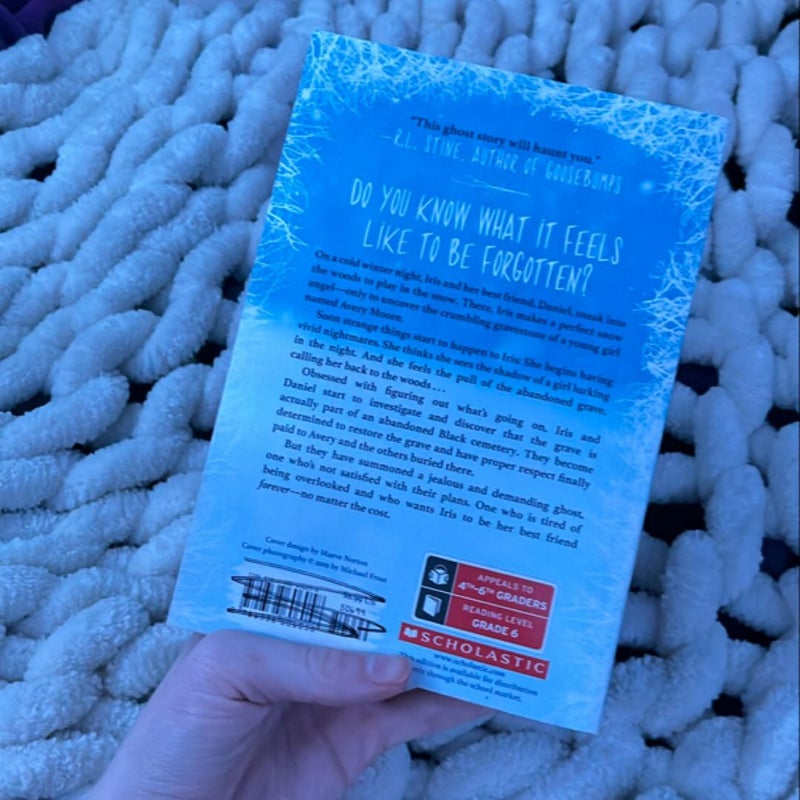 the FORGOTTEN GIRL by India Hill Brown, Paperback | Pangobooks