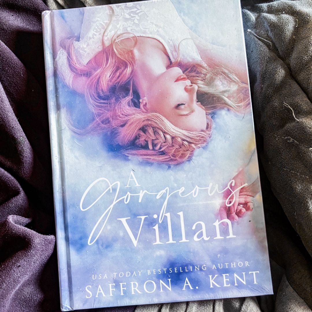 A Gorgeous Villan by Saffron Kent, Hardcover | Pangobooks