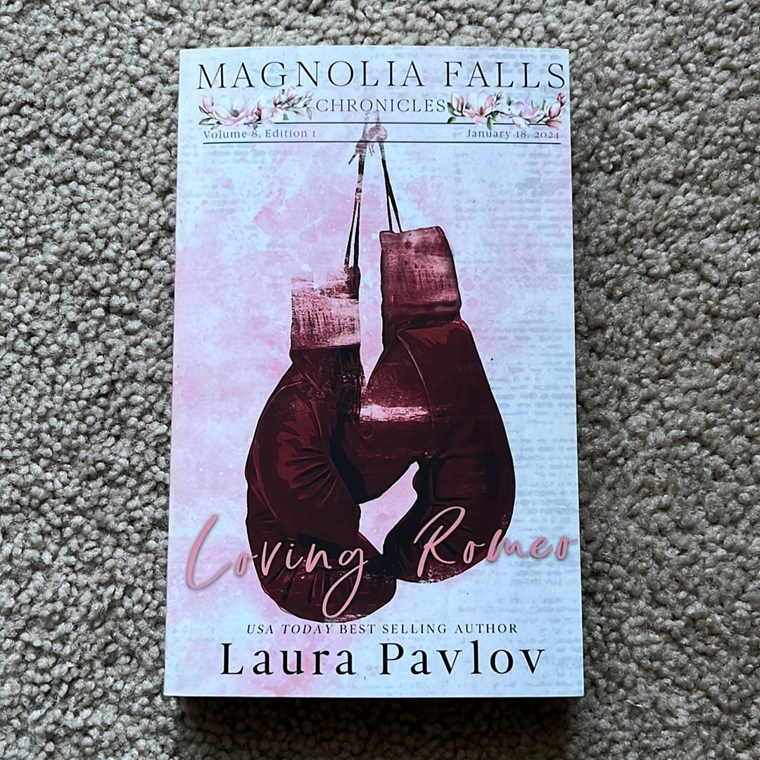 Loving Romeo by Laura Pavlov, Paperback | Pangobooks