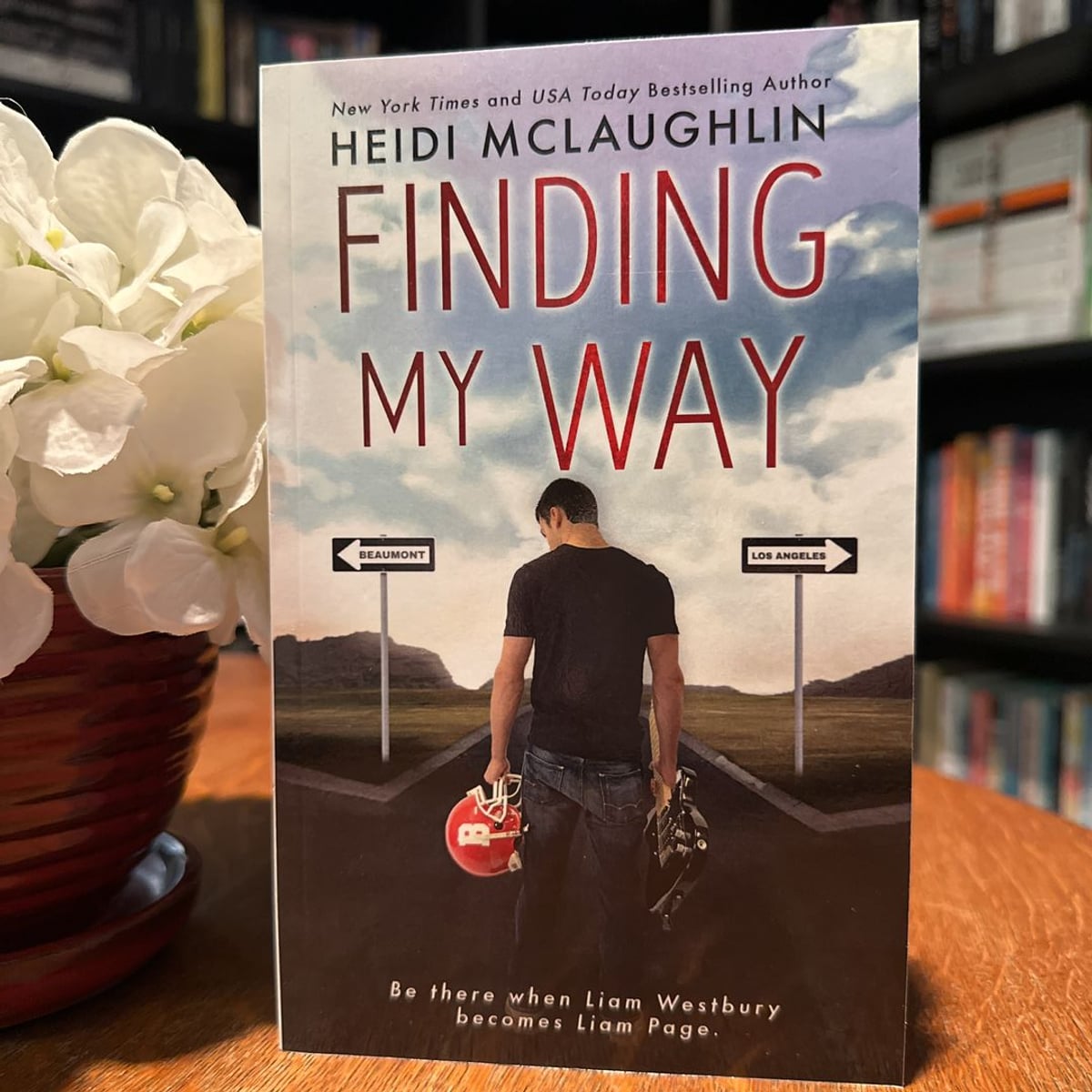 Finding My Way by Heidi McLaughlin, Paperback | Pangobooks