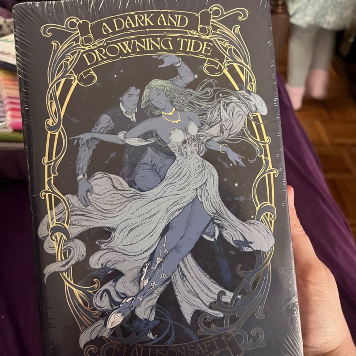 A Dark and Drowning Tide by Allison Saft, Hardcover | Pangobooks