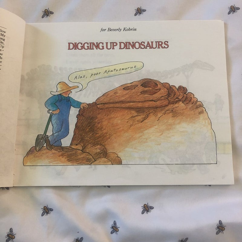 Digging up Dinosaurs by Aliki (Illustrator), Paperback | Pangobooks