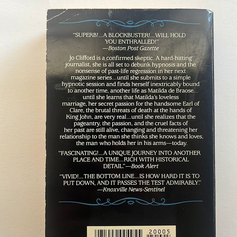 Lady of Hay by Barbara Erskine, Paperback | Pangobooks