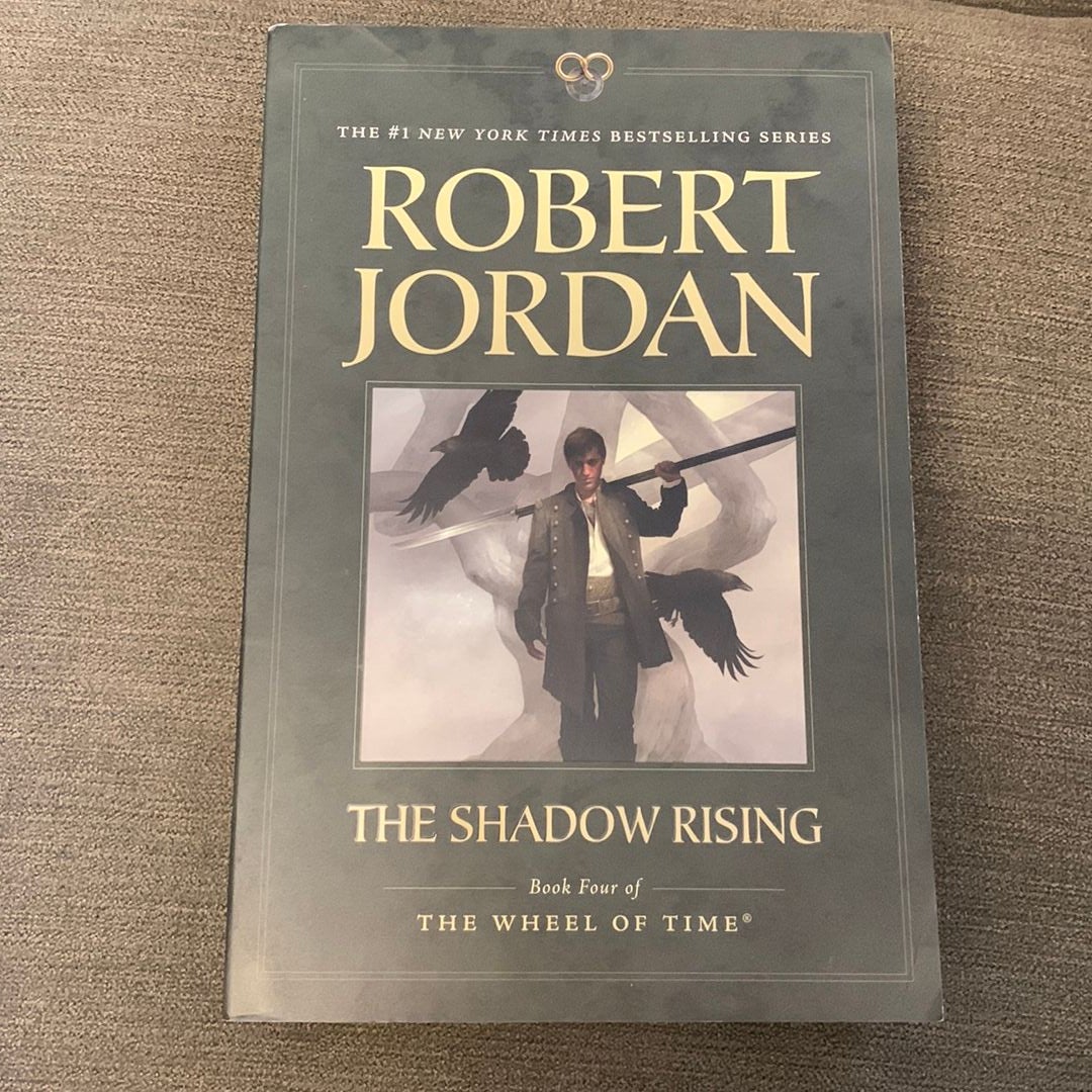The Shadow Rising by Robert Jordan, Paperback | Pangobooks