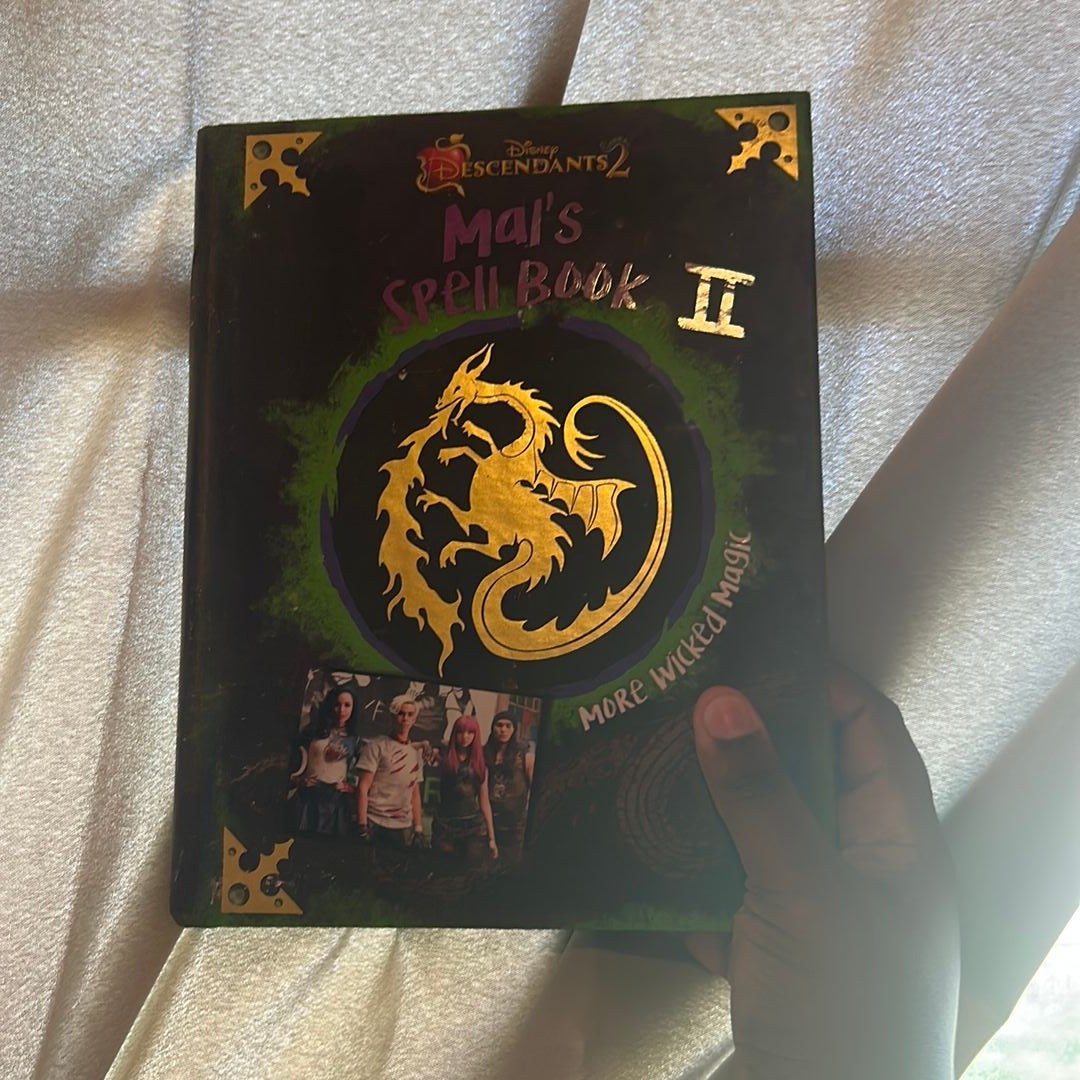 Descendants 2: Mal's Spell Book 2 by Disney Books, Hardcover | Pangobooks