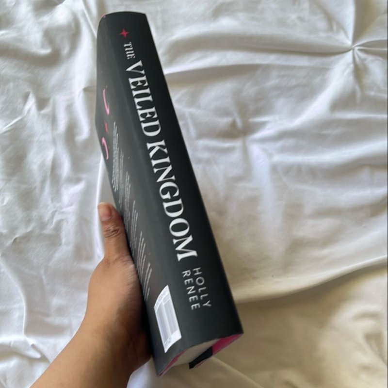 The Veiled Kingdom by Holly Renee