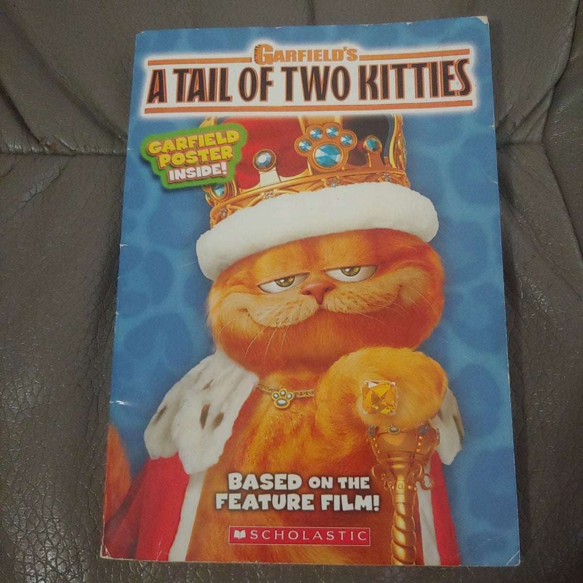Garfield's a Tale of Two Kitties by Michael Steele; Jim Davis; Michael ...