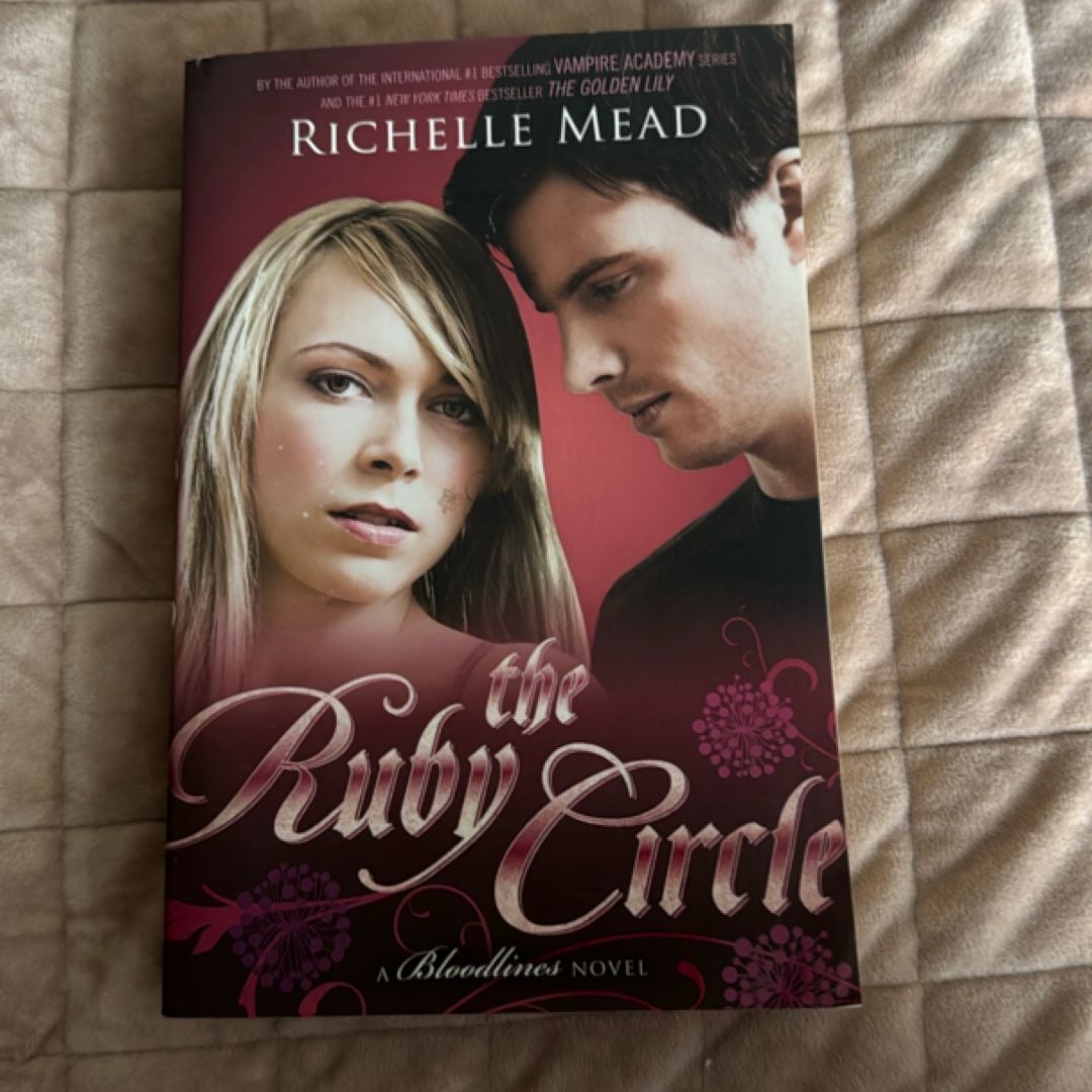 The Ruby Circle by Richelle Mead, Paperback | Pangobooks