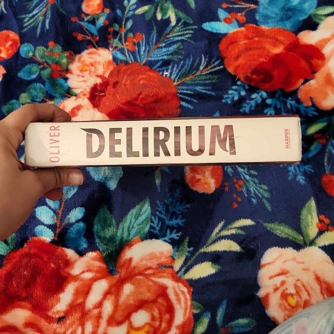Delirium by Lauren Oliver
