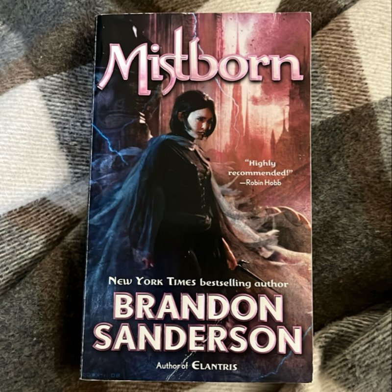 Mistborn by , Paperback | Pangobooks