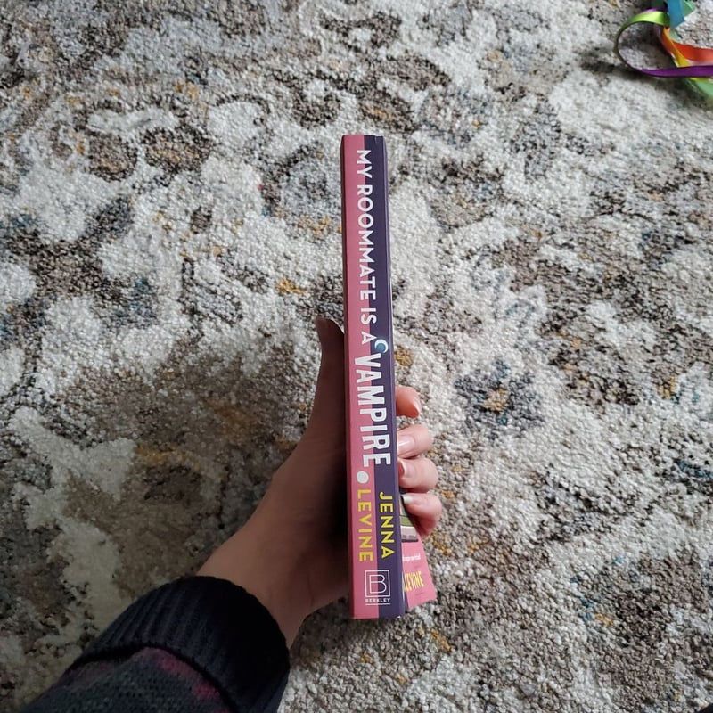 My Roommate Is a Vampire by Jenna Levine, Paperback | Pangobooks