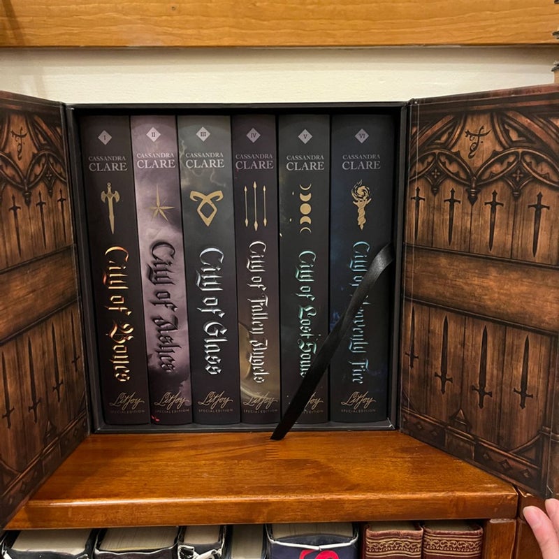 SPECIAL LIFTJOY SIGNED ED The Mortal Instruments Series Collection ...
