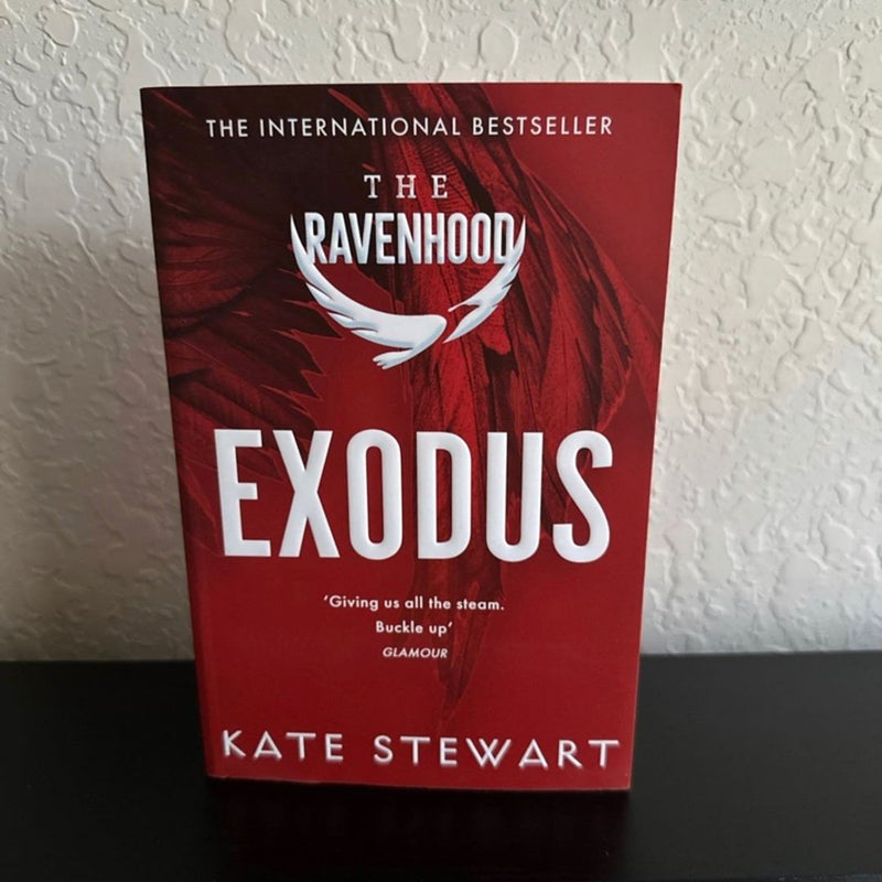 The Ravenhood Series by Kate Stewart, Paperback | Pangobooks