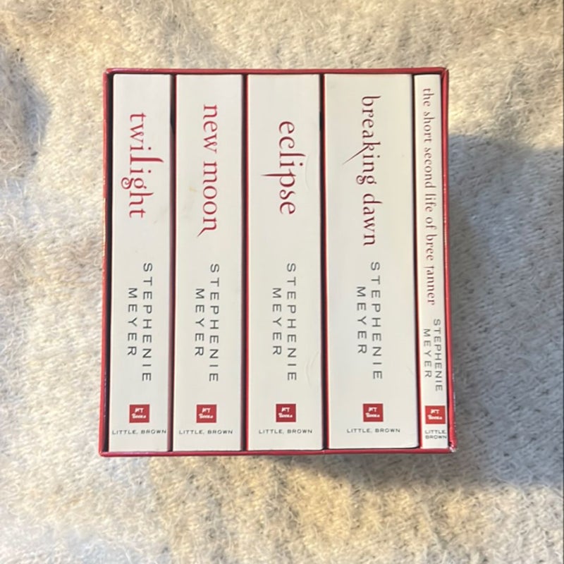 The Twilight Saga White Collection by Stephenie Meyer