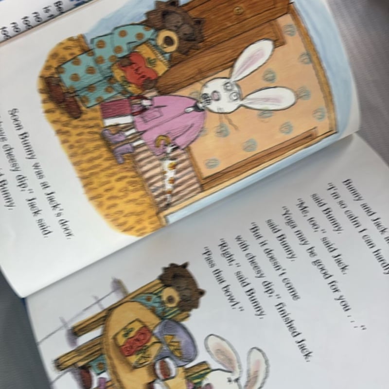 The High-Rise Private Eyes #6: the Case of the Fidgety Fox by Cynthia ...