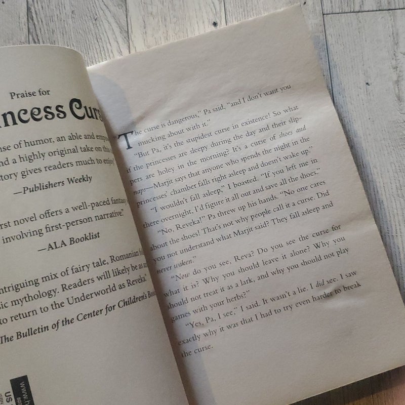 The Princess Curse by Merrie Haskell, Paperback | Pango Books