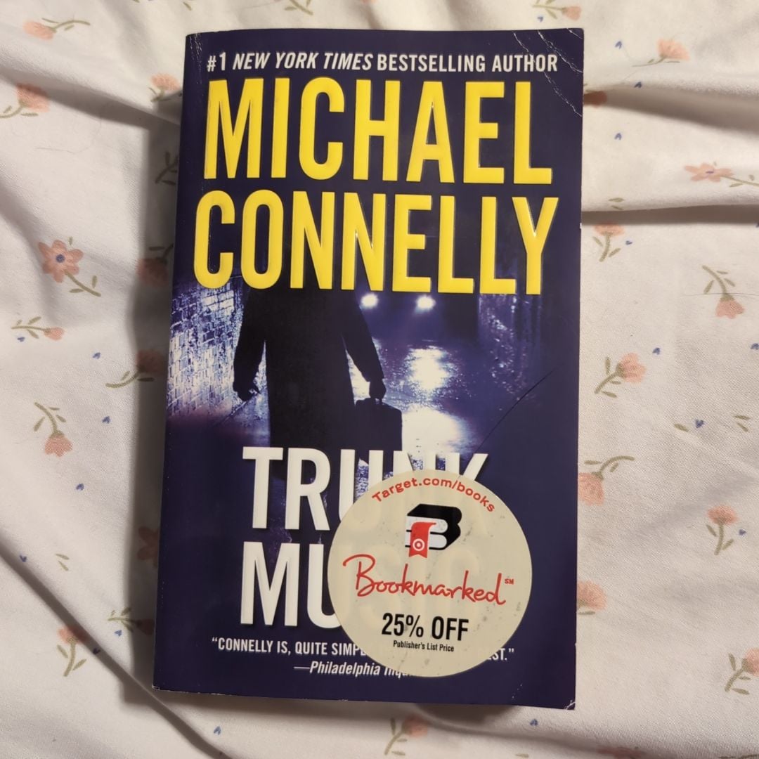 Trunk Music by Michael Connelly, Paperback | Pangobooks