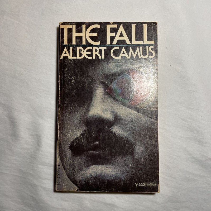 The Fall by Albert Camus, Paperback | Pangobooks