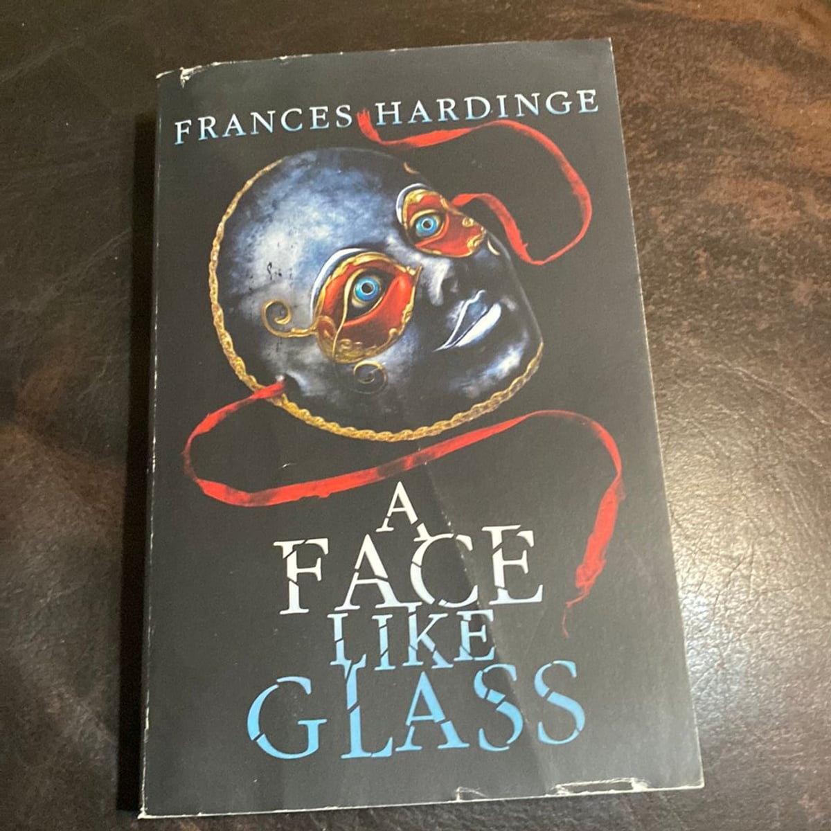 A Face Like Glass by Frances Hardinge , Paperback | Pangobooks