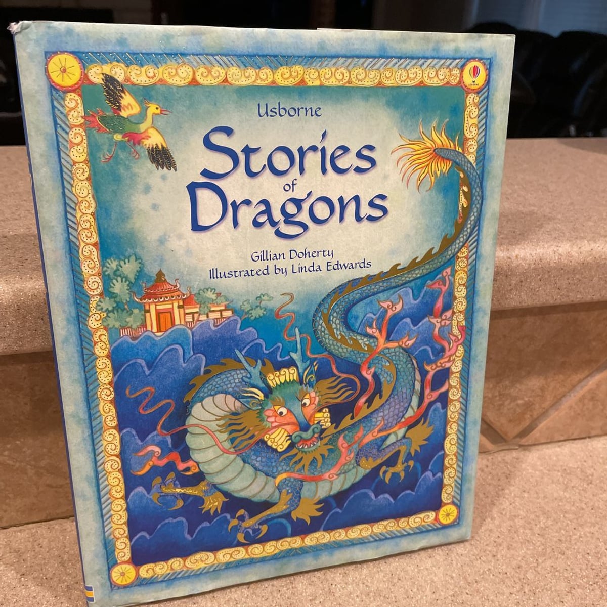 Stories of Dragons by Gillian Doherty, Hardcover | Pangobooks
