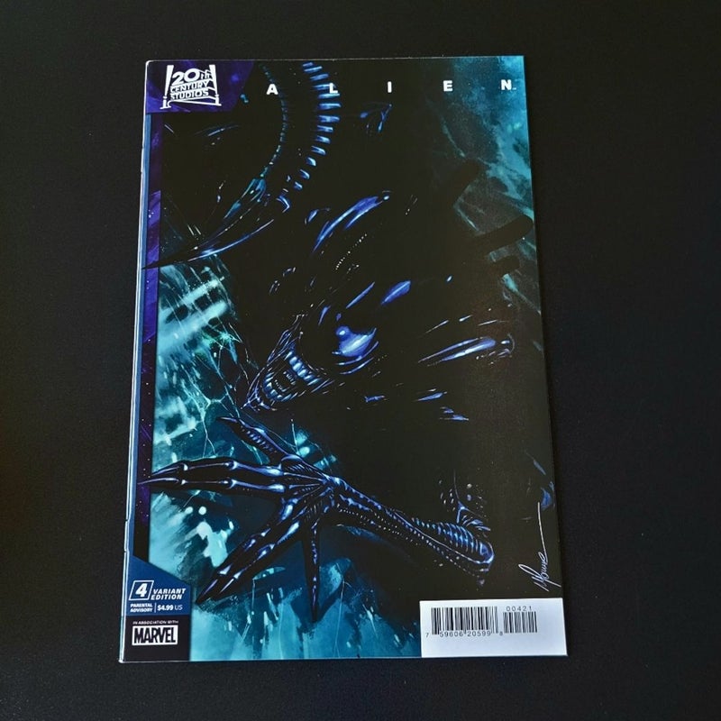 Alien #4 by Declan Shalvey , Paperback | Pangobooks