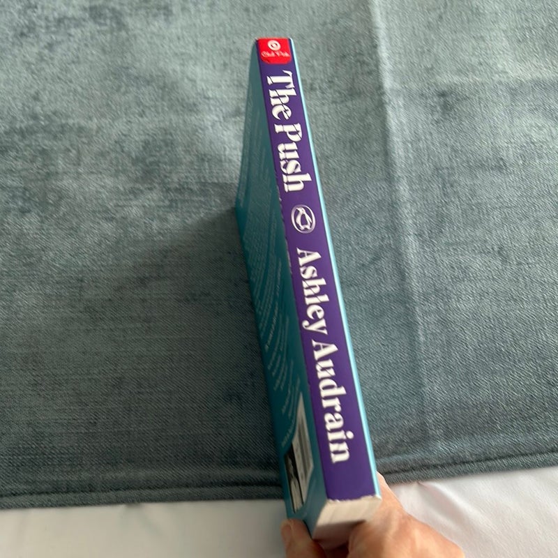 The Push by Ashley Audrain, Paperback | Pangobooks