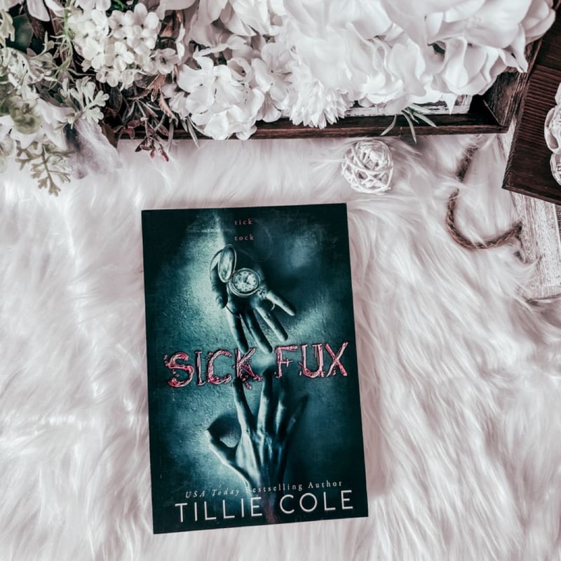 Sick Fux (OOP) by Tillie Cole, Paperback | Pangobooks
