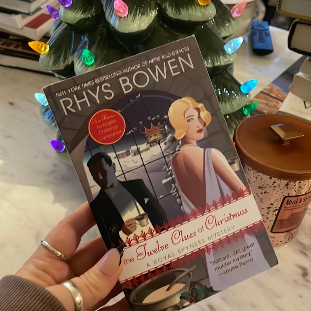 The Twelve Clues of Christmas by Rhys Bowen