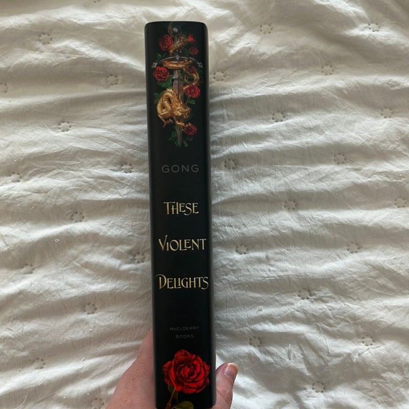 These Violent Delights (Exclusive Owlcrate Edition) by Chloe Gong ...