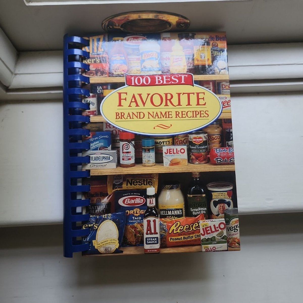 100 Best Favorite Brand Name Recipes by Publications International Ltd ...