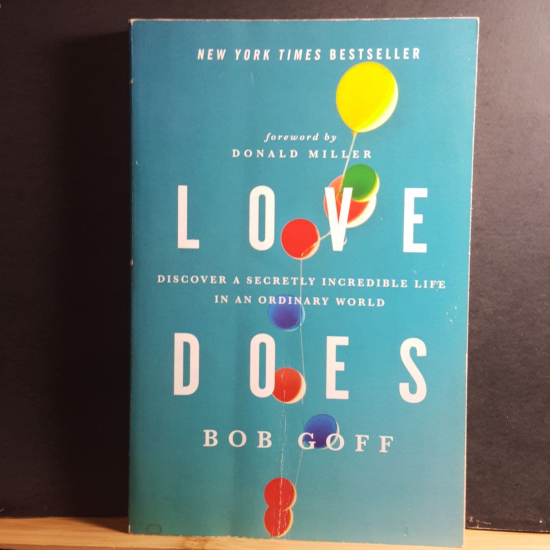 Love Does by Bob Goff, Paperback | Pangobooks