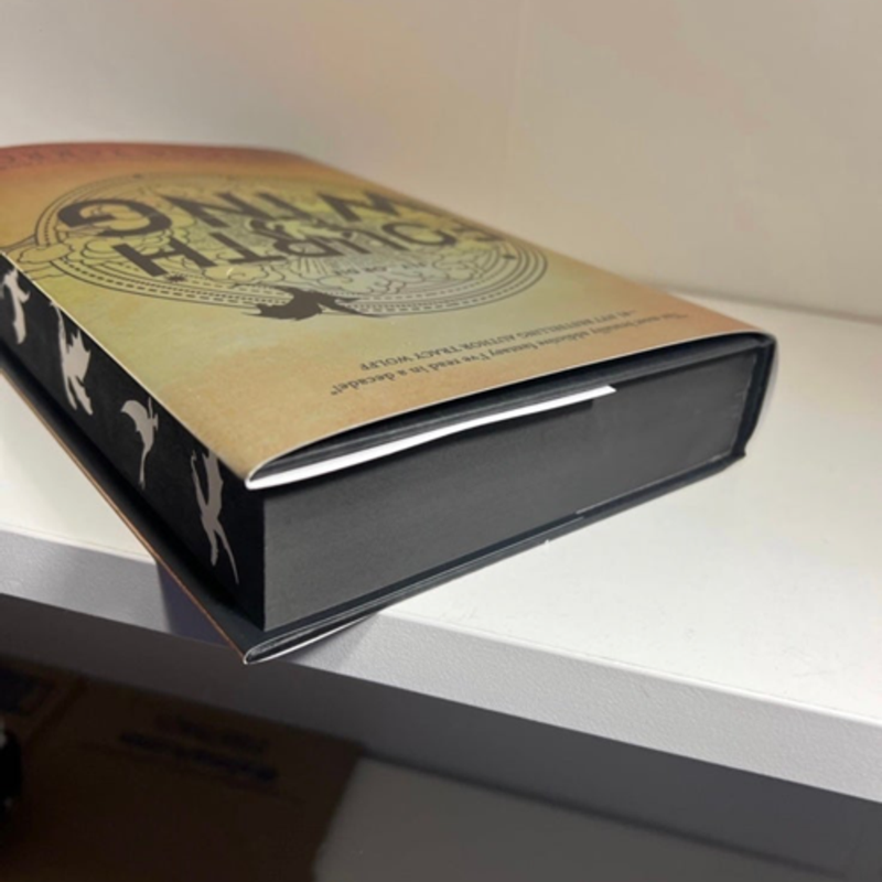 Fourth Wing Sprayed Edges by Rebecca Yarros , Hardcover | Pangobooks