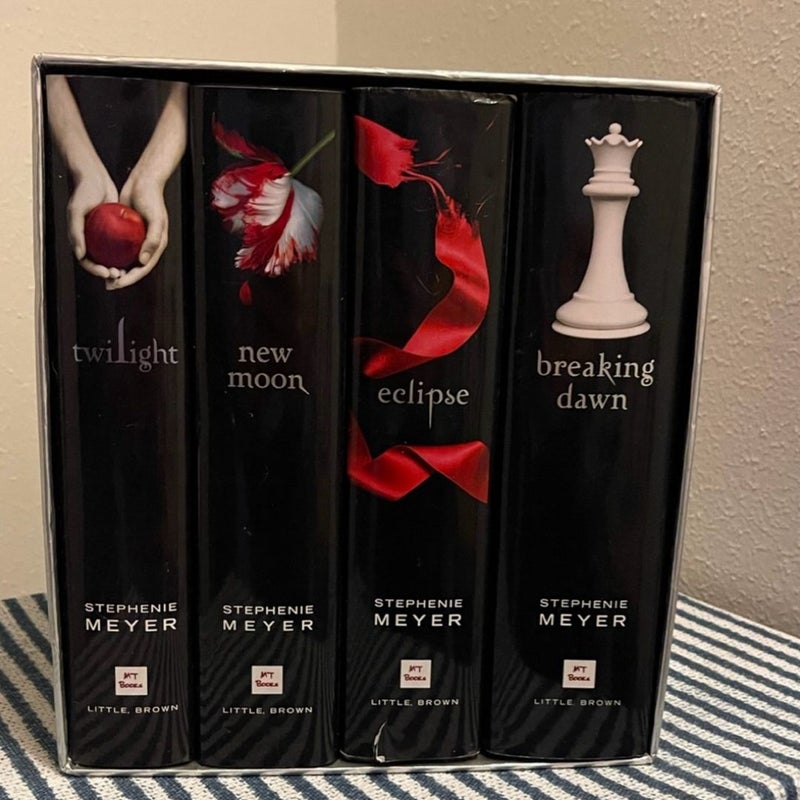 The Twilight Saga Collection by Stephenie Meyer, Hardcover | Pangobooks