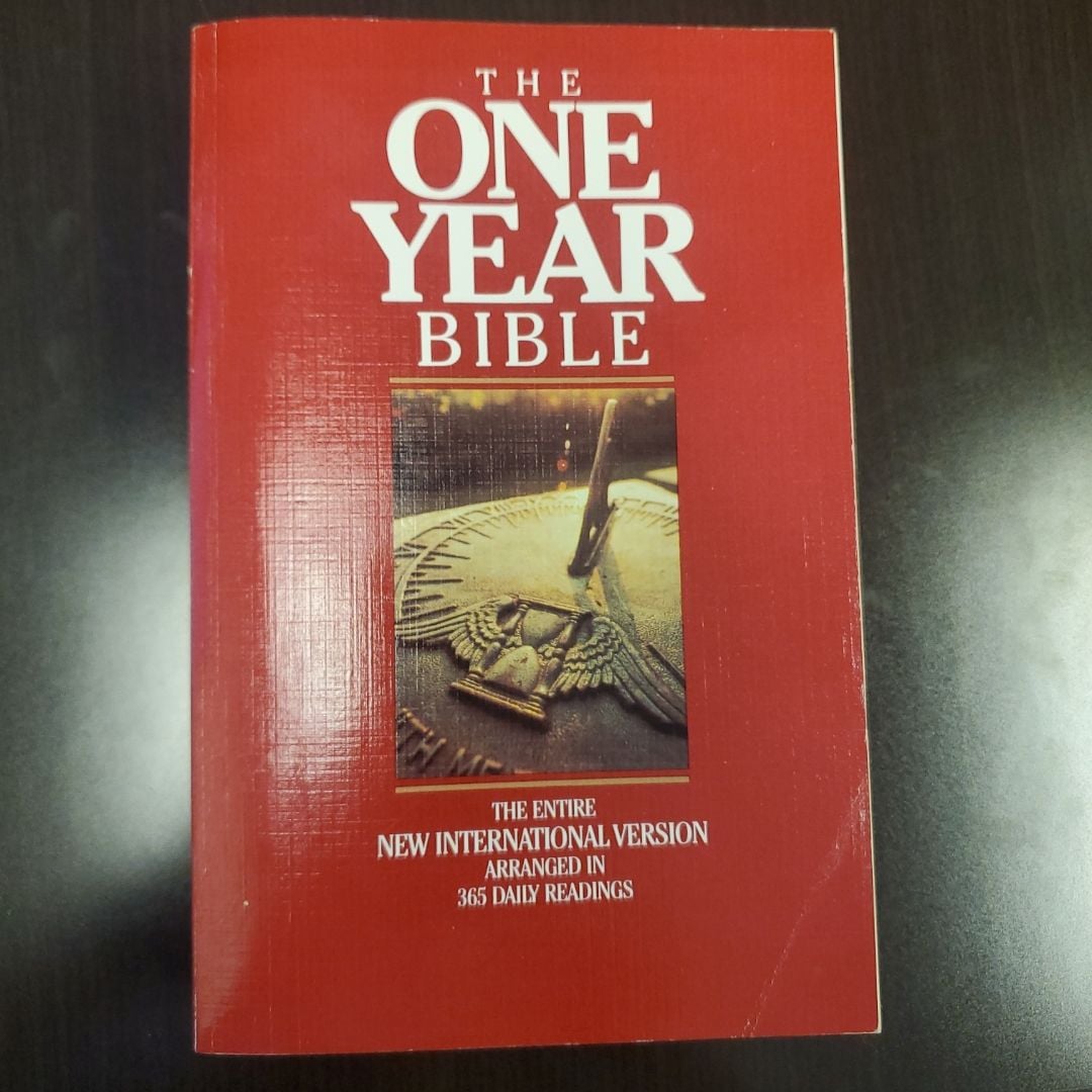 The One Year Bible by Tyndale House Publishers, Paperback | Pangobooks